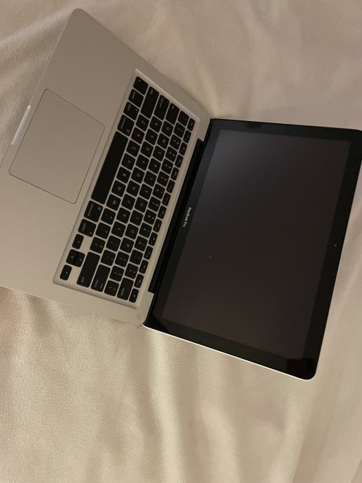 MacBook Pro 13 inch, late 2011