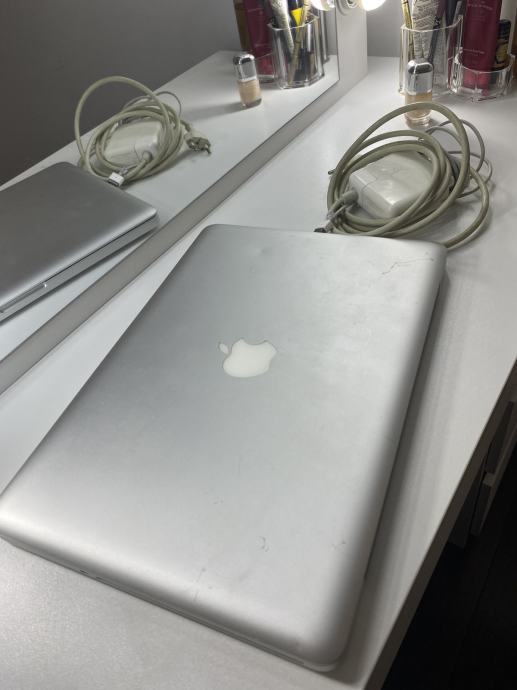 MacBook Pro (13-inch, Late 2011)