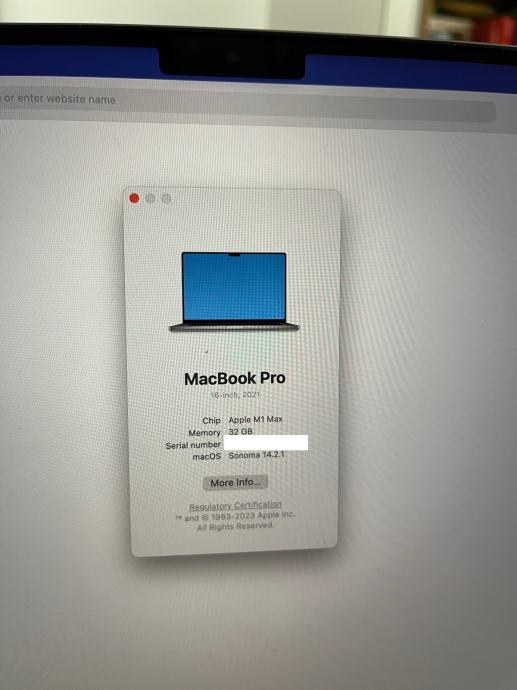 Macbook Pro 16, M1 Max, 32gb RAM, 1tb SSD, USA tipkovnica