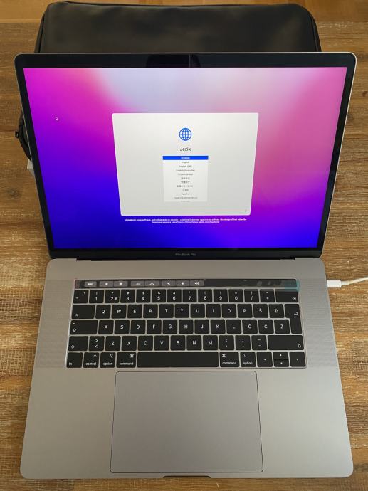 MacBook Pro 2018 Touchbar