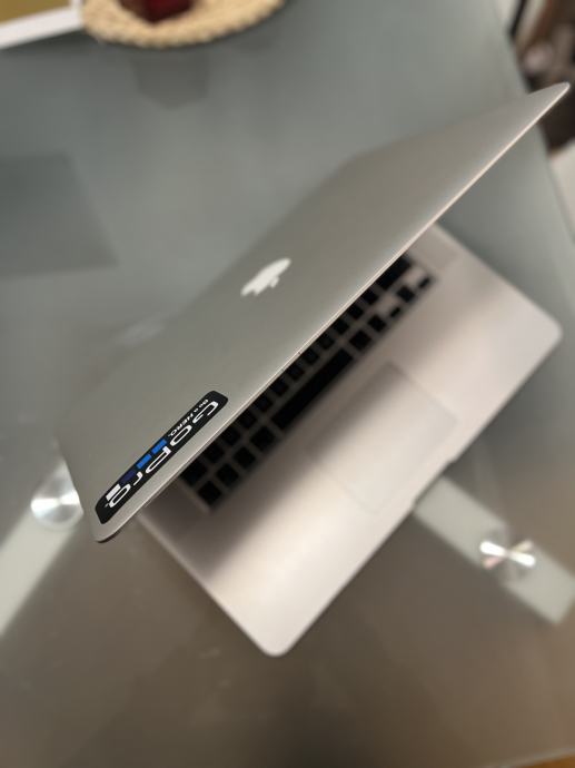 MacBook Pro (Retina, 15-inch, Mid 2014) 1TB