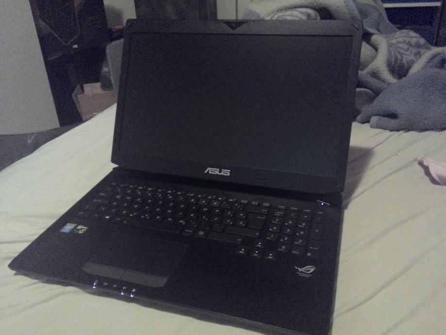 ASUS G750JW Hitno!!!