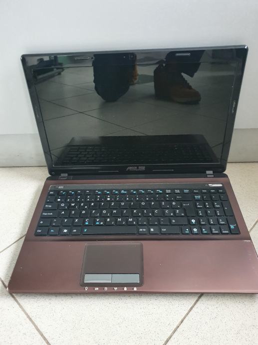 Asus K53S i7 2.800,00