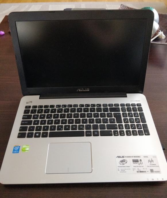 ASUS Laptop K555l Intel Core i5, 8 gb RAM, SSD
