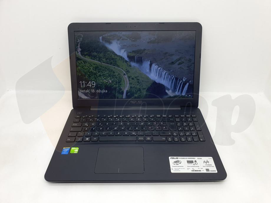 Asus Notebook R556L i5-5200U/8GB/256GB SSD/IntelHD+GF930M/15,6