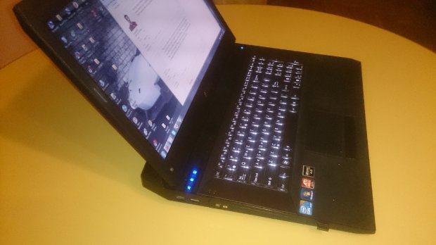 ASUS ROG G73, 17,3 EKRAN, VRHUNSKI LAPTOP, GAMING LAPTOP