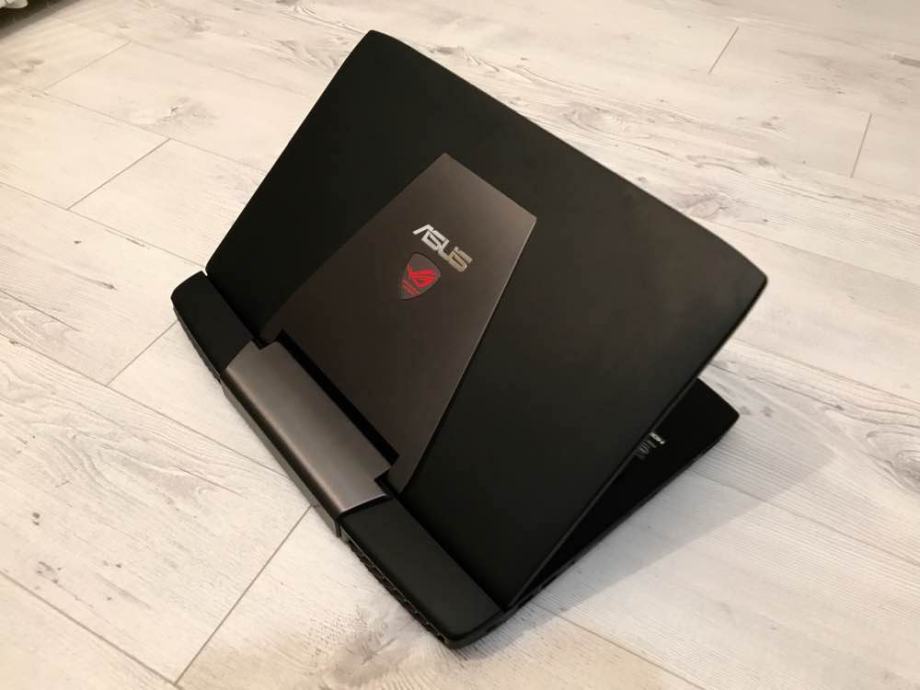 Asus Rog G751JL-T7003, god.dana, 24gb rama, i7, SSD, GTX class 1 - TOP