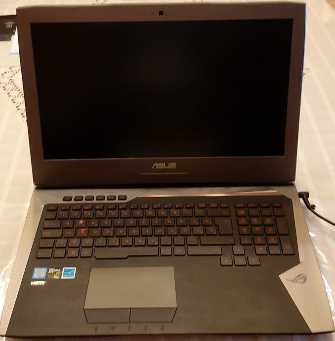 ASUS ROG G752V + ROG Gaming ruksak