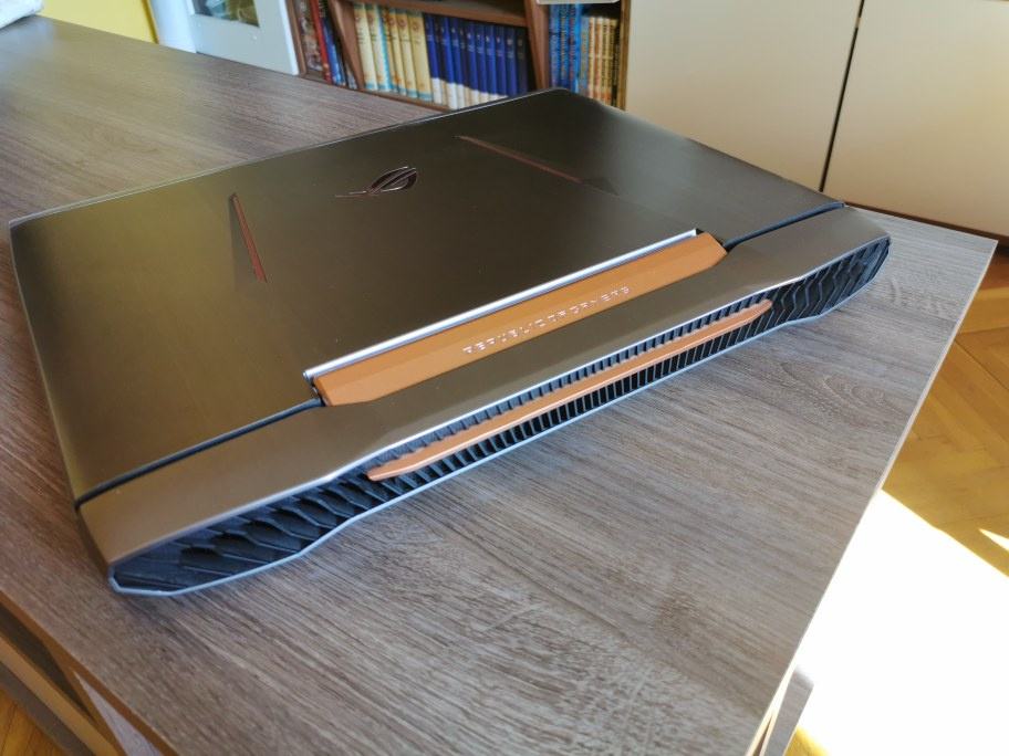 Asus ROG G752VL gaming laptop ( Republic of Gamers )