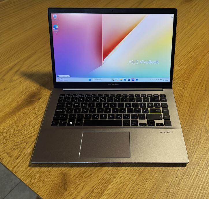 ASUS VivoBook S14 (M433U) – Odlično očuvan, lagan i brz!