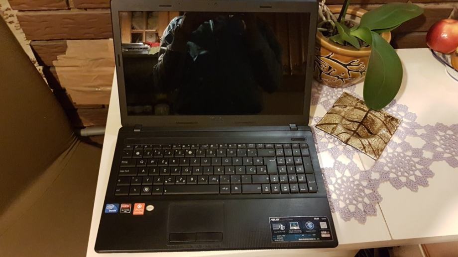 Asus X54HR