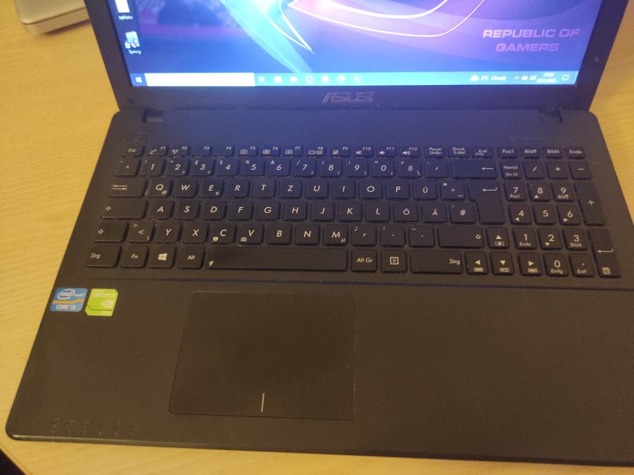 Asus X552M