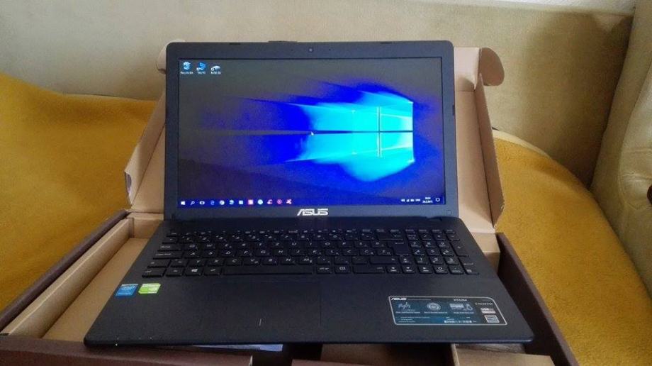 Asus X552M