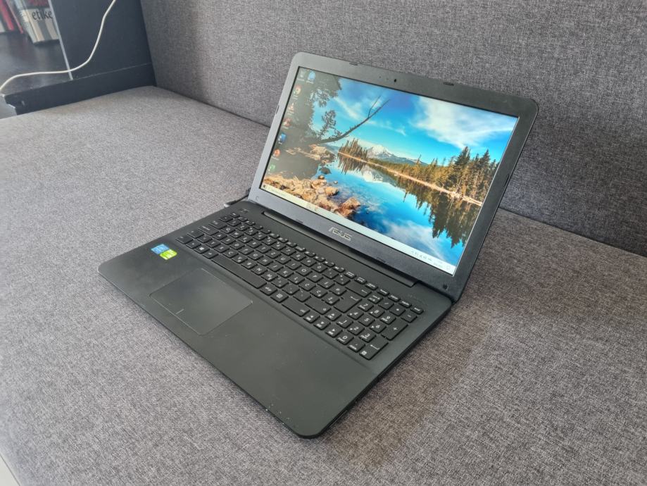 Asus x554sj **BRZ, Word, Excel, očuvan**