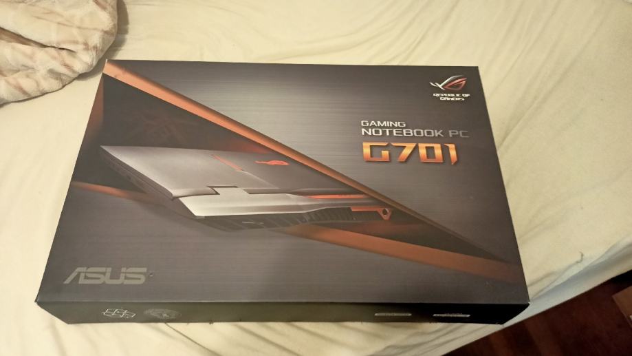 Gaming laptop Asus G701