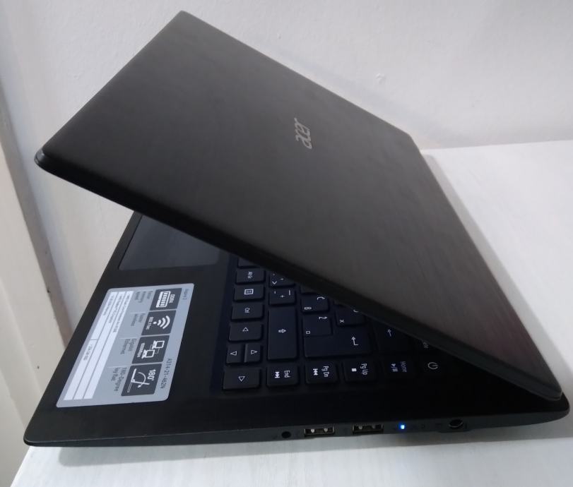 Laptop Acer Aspire 3 AMD A4-9120E 8GB, 256GB SSD 14, Rabljeno