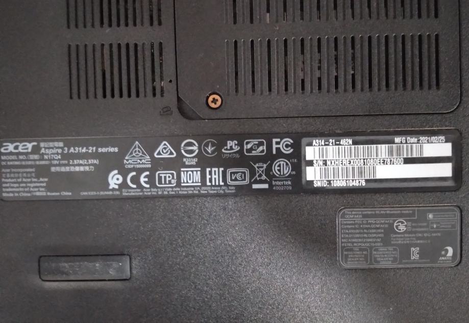 Laptop Acer Aspire 3 AMD A4-9120E 8GB, 256GB SSD 14, Rabljeno