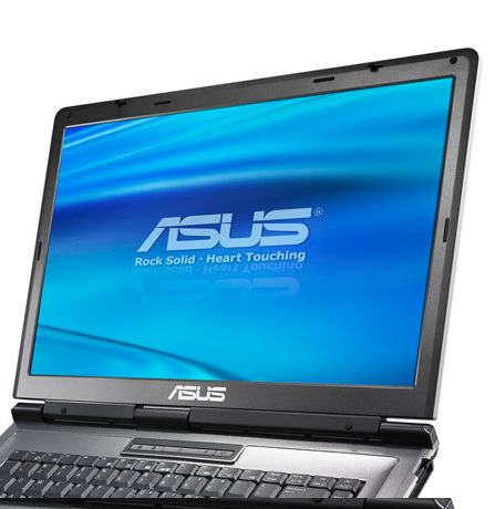 Prodajem Laptop Asus Win7 novi instal. ,lijepo radi 80€ Hitno