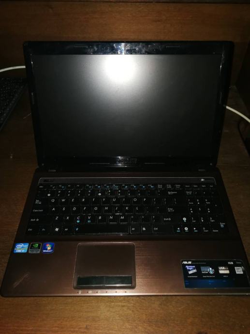 Prodajem laptop ASUS X53S