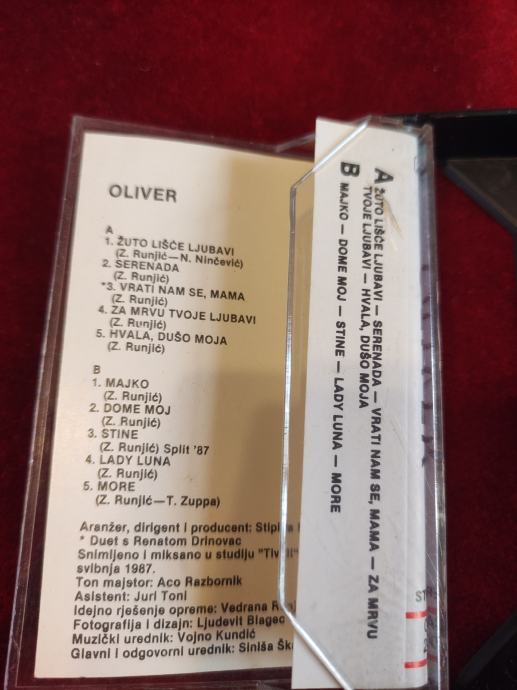 Audio kaseta Oliver Dragojević Žuto lišće ljubavi