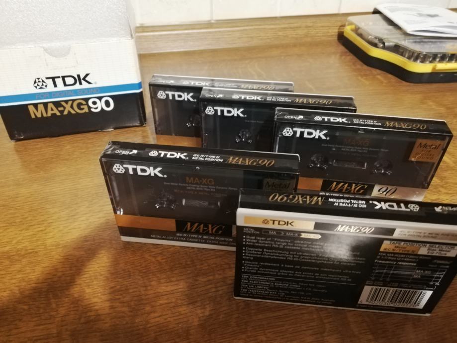 TDK. MA-XG90