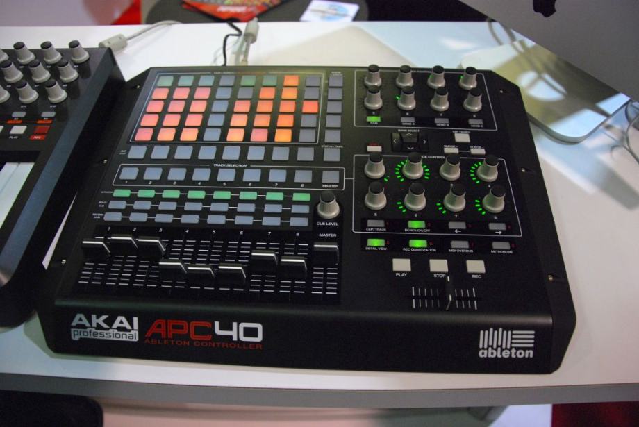 Akai APC 40