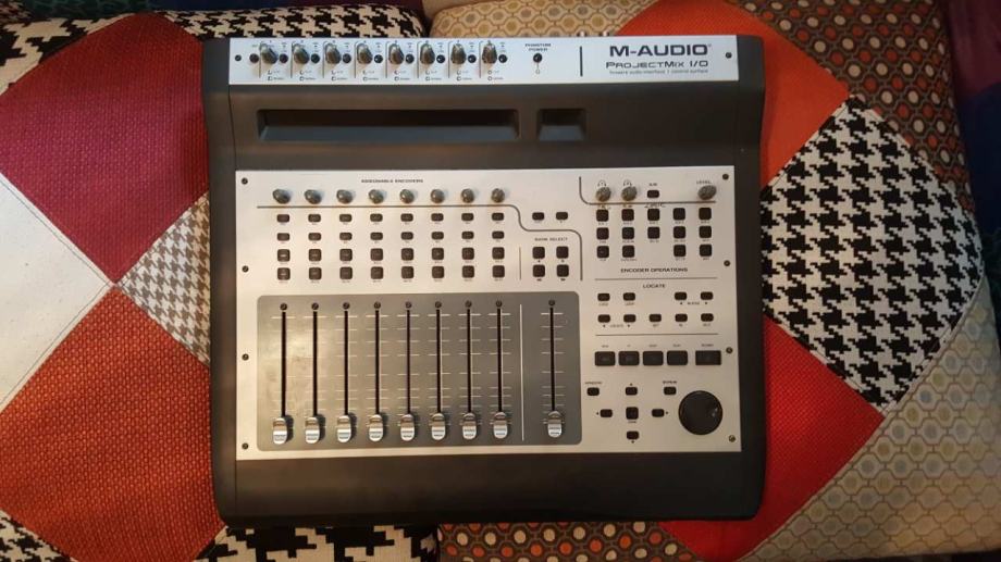 M-Audio Project Mix I/O - vrhunska mikseta i zvučna kartica