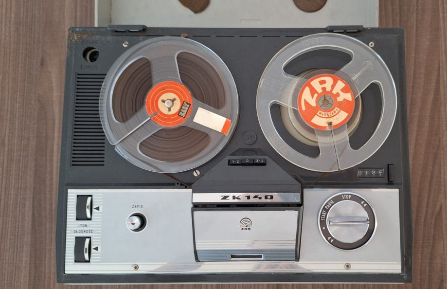 Magnetofon Grnding ZK140