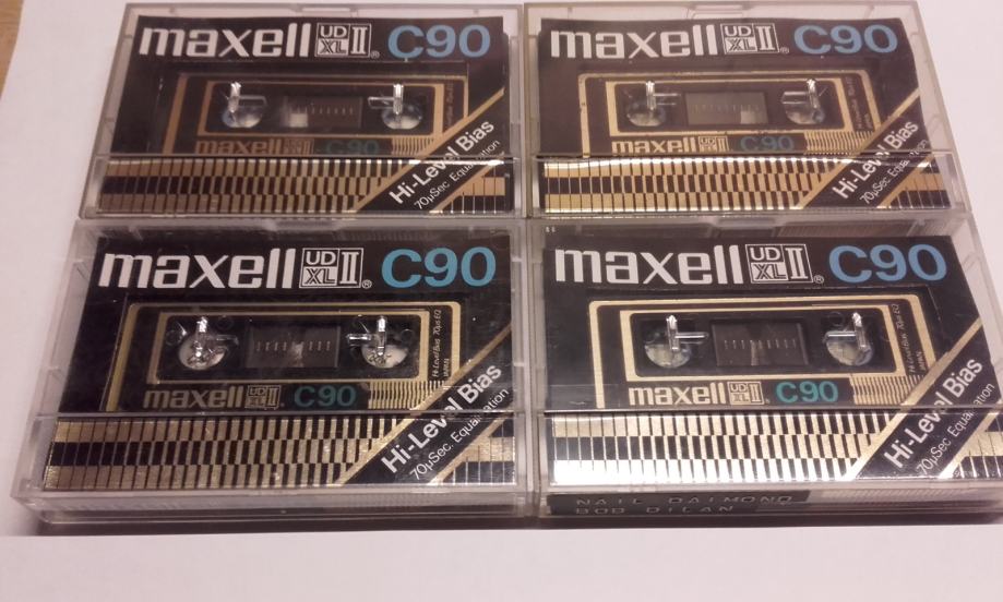 maxell UD XL II 90 minuta