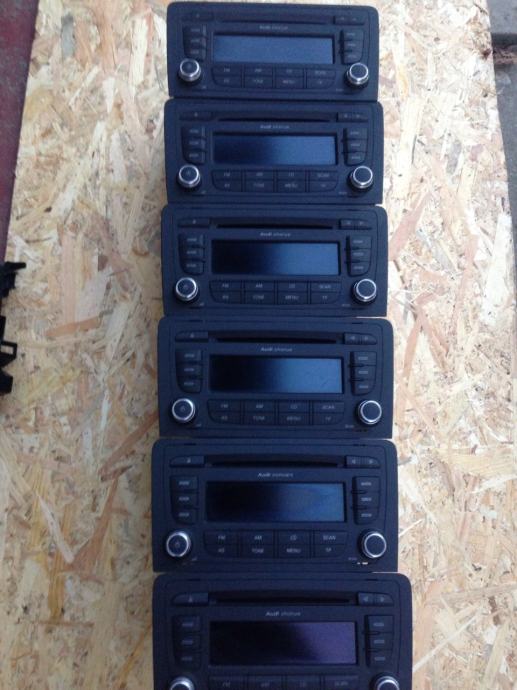 Model Audi A3, A4, A6, TT auto radio chorus original