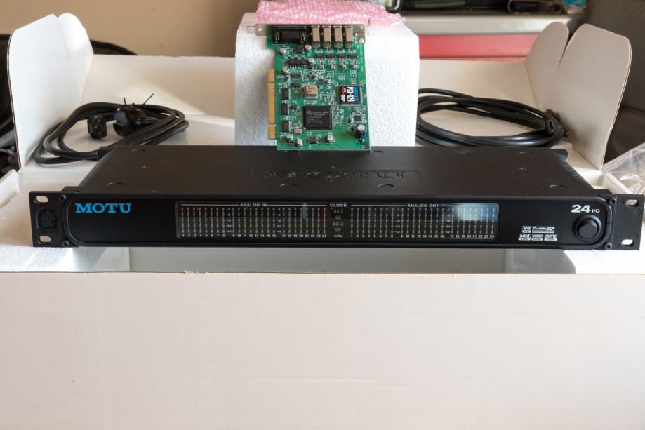 MOTU 24 I/O audio interface + kartica MOTU PCI 424