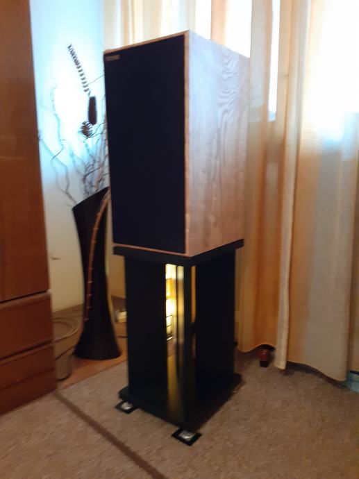 PENTHOUSE MULTIROOM Hi-Fi SISTEM/NAM/HARBETH/DYNAUDIO/ATLAS/AUDIOQUEST