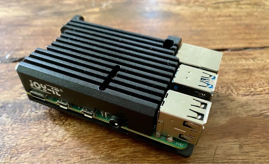 Raspberry pi 4 2GB Streamer