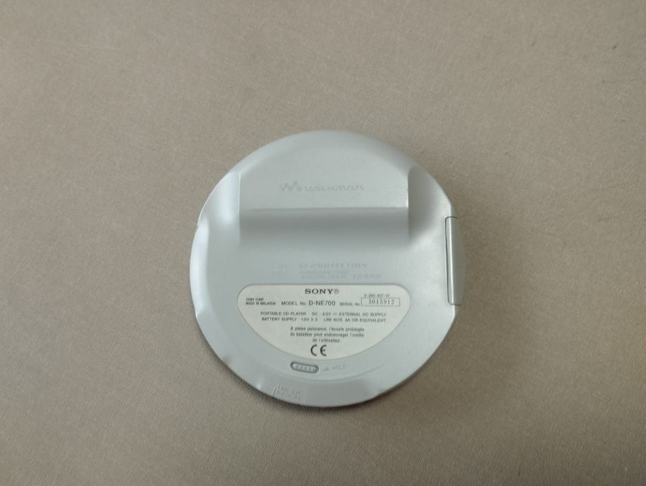 SONY D-NE 700