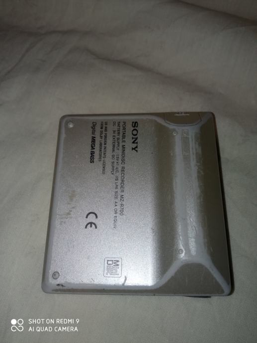Sony minidisc snimač/player MZ-R700