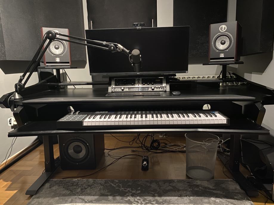 Stol Za Snimanje (Studio Desk Enterprise Electric)