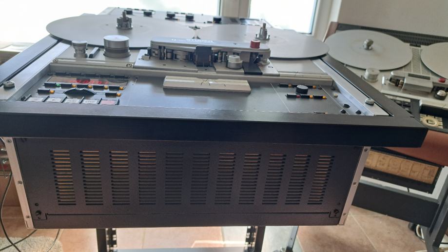 STUDER A807 mk2 magnetofon kompket