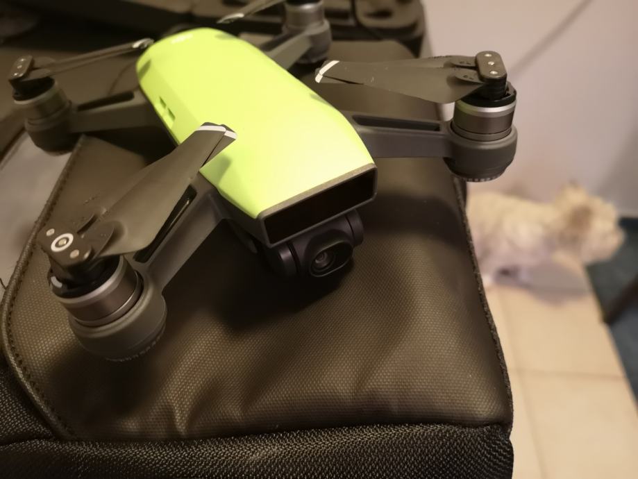 Dron DJI Spark