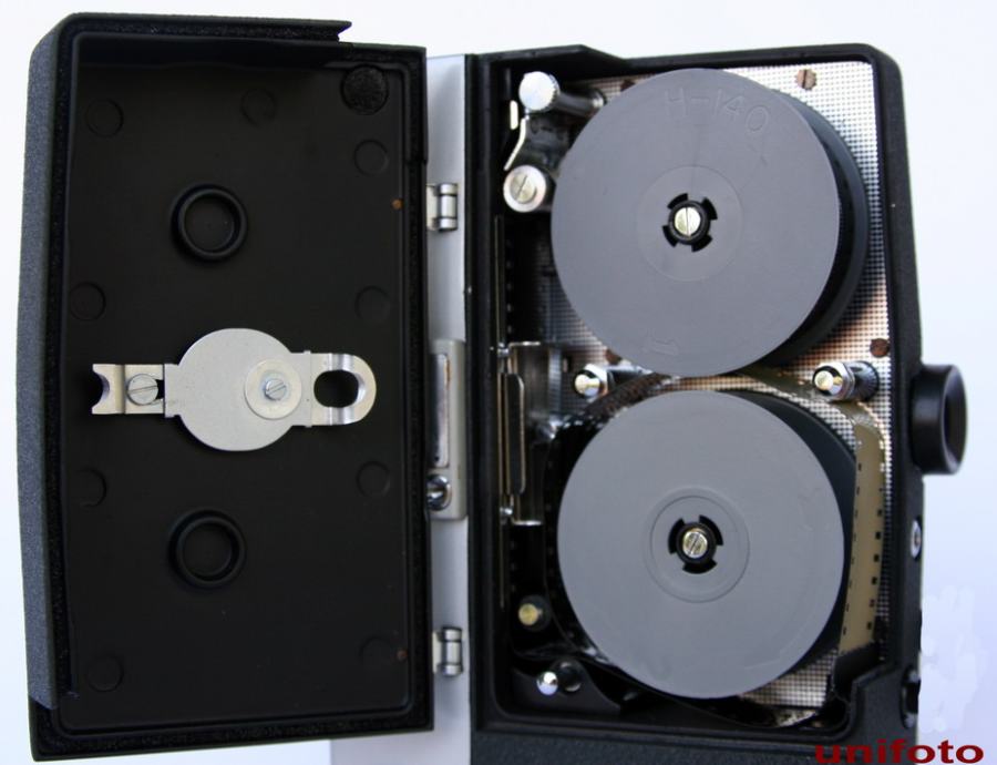 FILMSKA KAMERA SANKYO AUTO 4 X