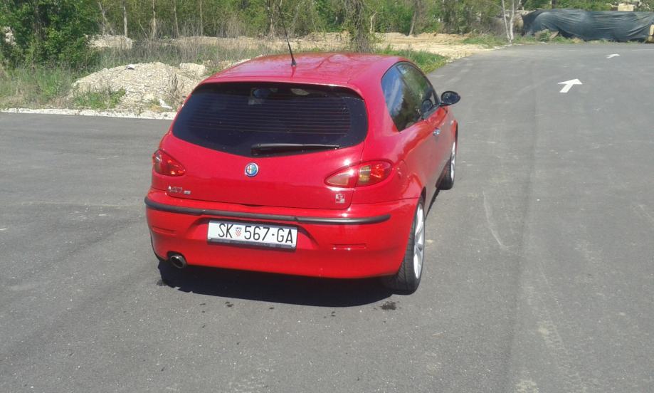 Alfa Romeo 147 1.9 jtd 16v Ti 25500kn HITNO, 2004 god.