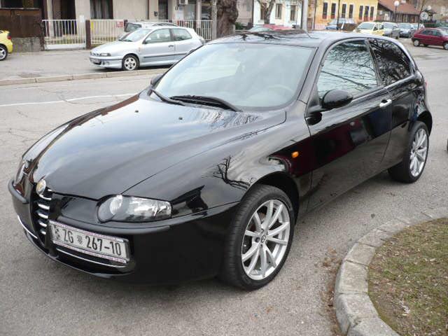 Alfa Romeo 147 1,9 JTD TI , NAPRAVLJEN SERVIS, NOVE GUME!!!, 2003 god.