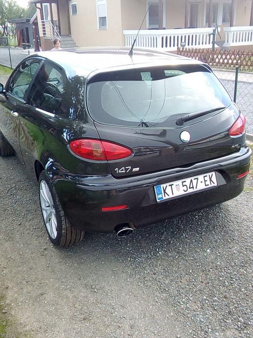 Alfa Romeo 147 1,9 JTD ti oprema, 2004 god.