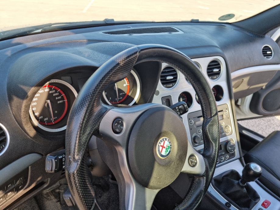 Alfa Romeo 159 1,8 TBi, 2010 god.