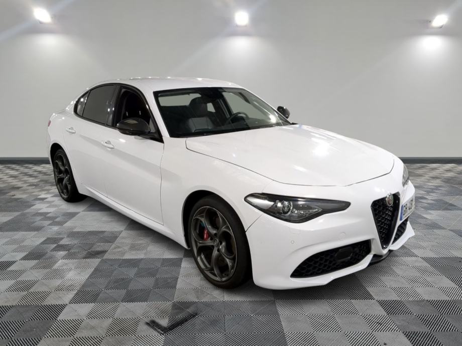 Alfa Romeo Giulia 2,0 Turbo, 2020 god.