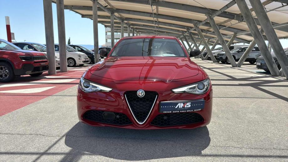 Alfa Romeo Giulia 2,2 automatik, 2022 god.