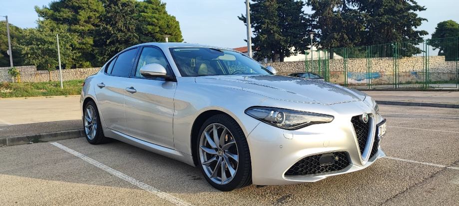 Alfa Romeo Giulia 2,2 JTD, 2017 god.