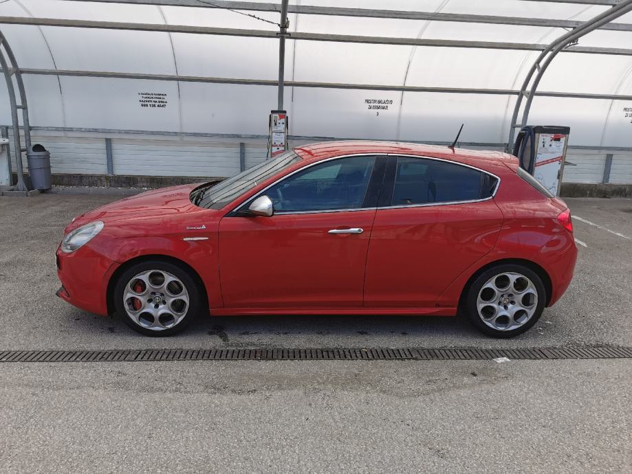 Alfa Romeo Giulietta 1750 TBi 16V, 2011 god.