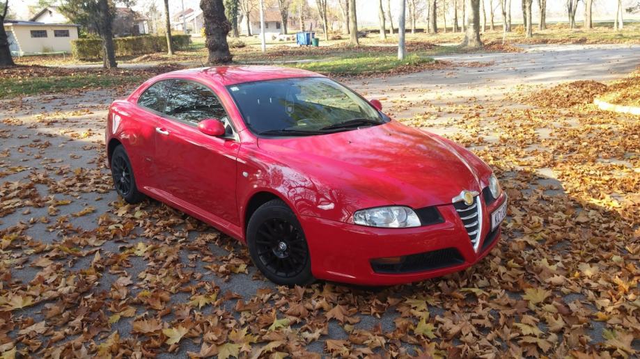 Alfa Romeo GT 1,9 JTD M-Jet, 2005 god.