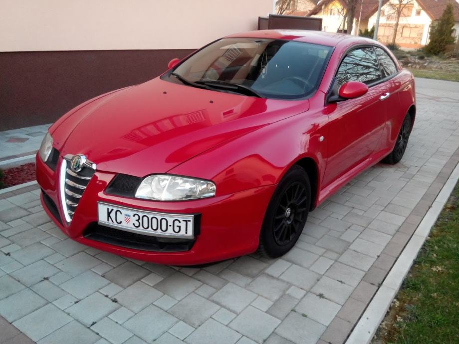 Alfa Romeo GT 1,9 JTD M-Jet, 2005 god.