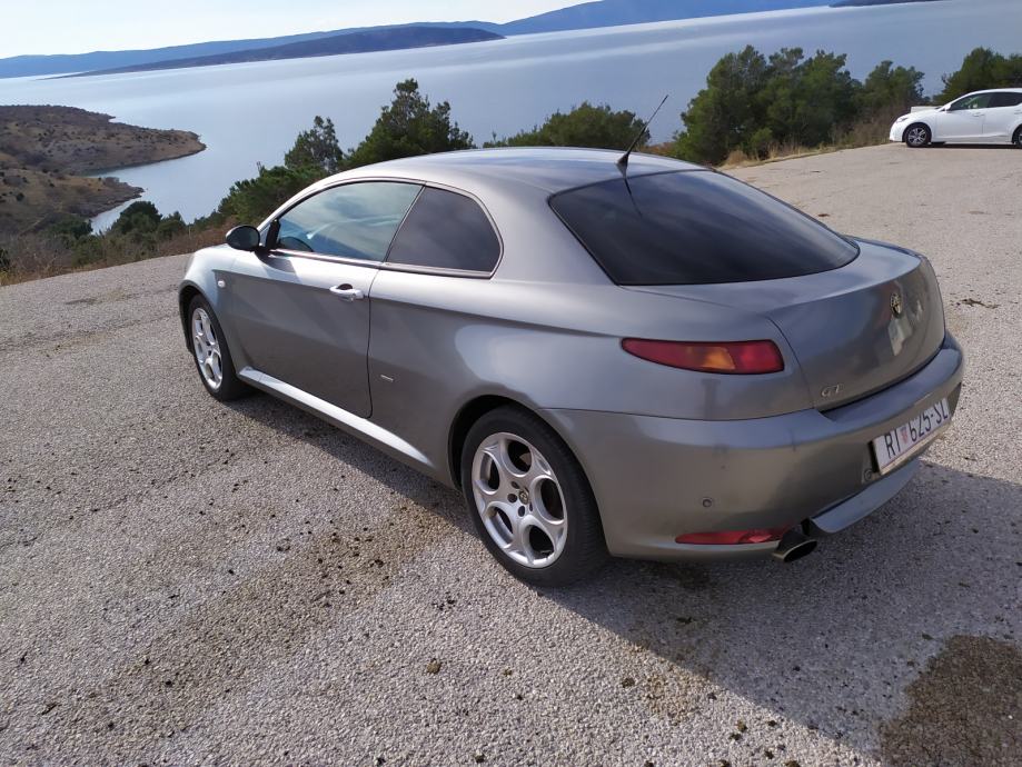 Alfa Romeo GT 1,9 JTD M-Jet, 2006 god.